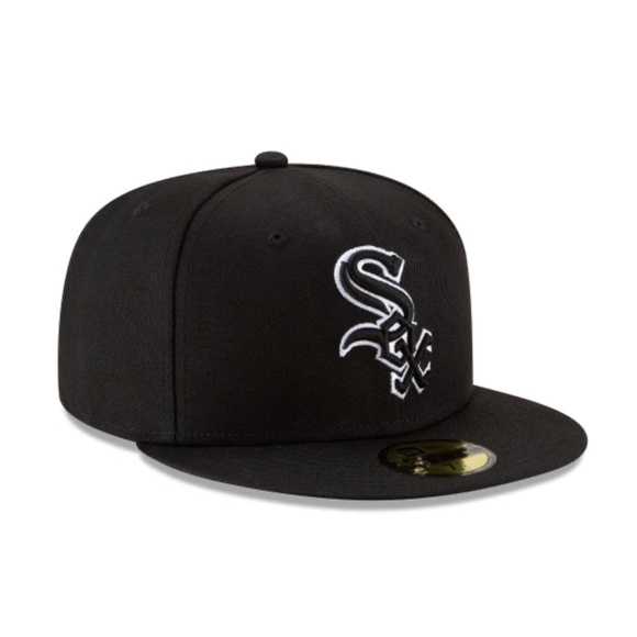 New Era | Accessories | New Chicago White Sox Black Outline 59fifty ...